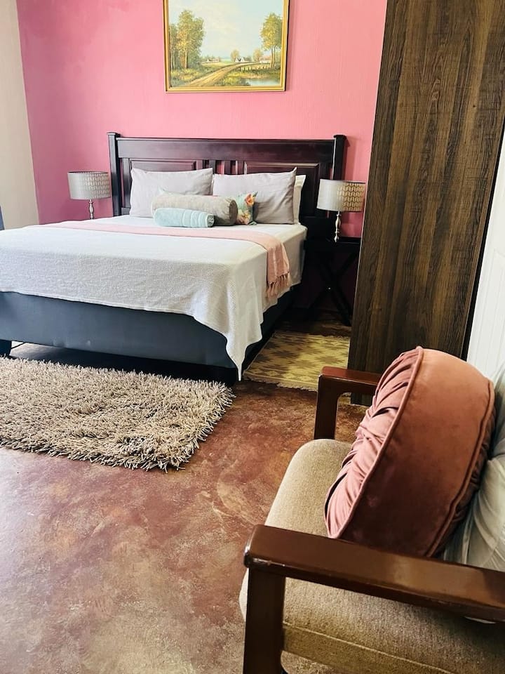 Neatbat Guesthouse - The 2nd - Bronkhorstspruit