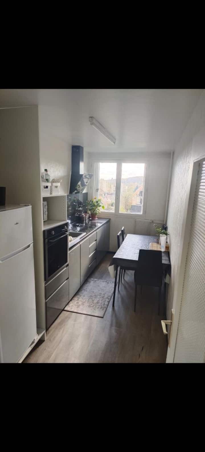 Appartement En Résidence Privée - Creil