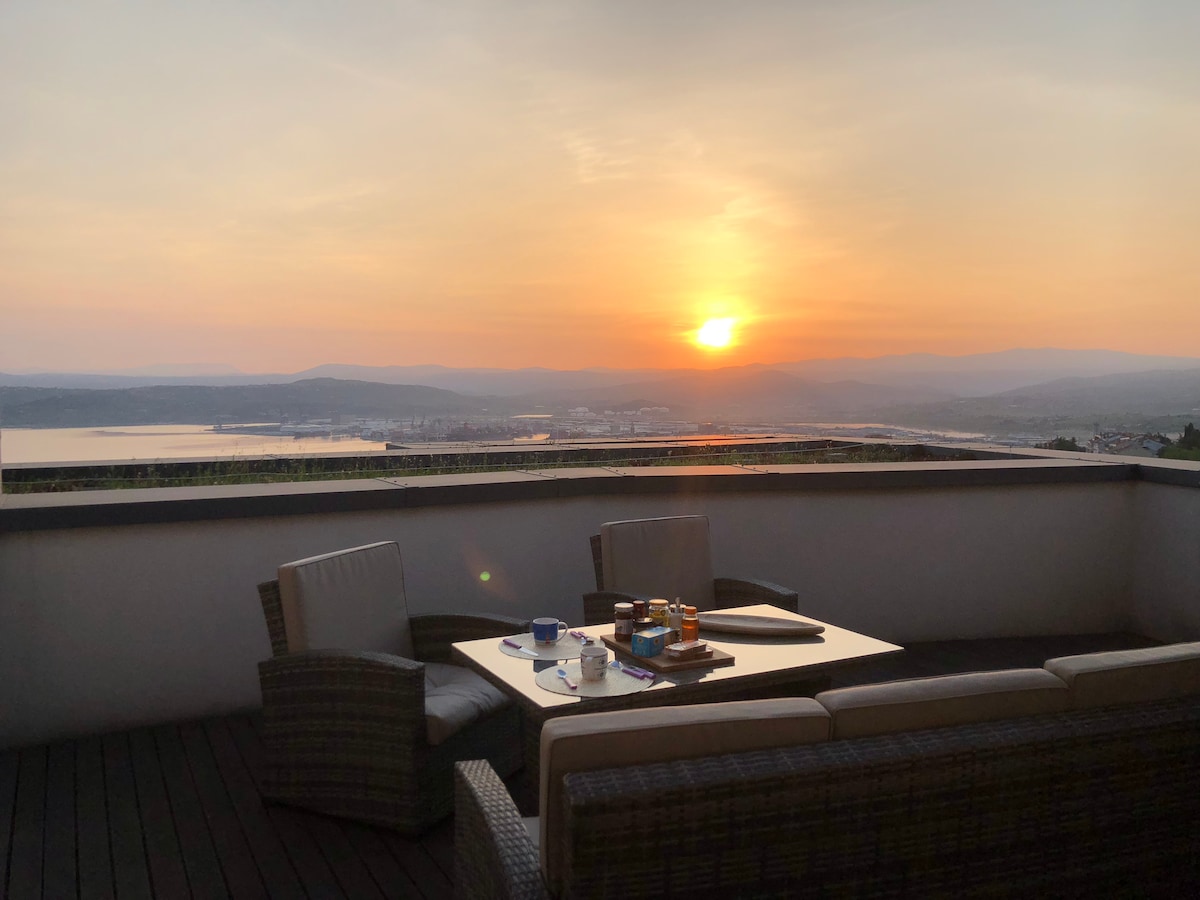 Koper University Student Special - Condominiums for Rent in Koper ...