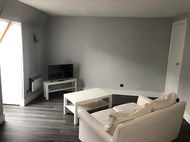 Unbeatable Central Location In Glasgow - Cozy Loft - Glasgow