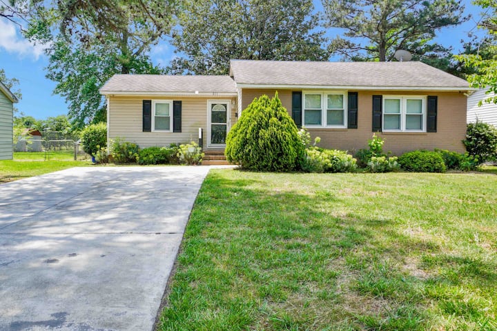 Walk To The Casino! Sleeps 8, Close To Everything - Portsmouth, VA