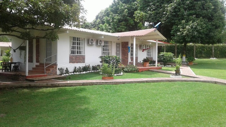 Hotel Campestre Acuarela - Restrepo