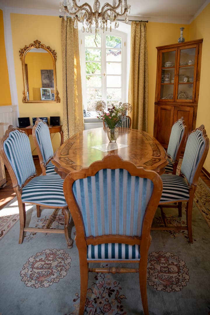 Moderne Zimmer In Historischen Gemäuern - Traben-Trarbach