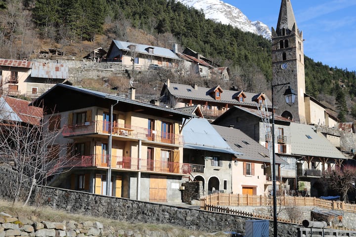 T1 Cosy Avec Vue Sur Les Montagnes - Embrun