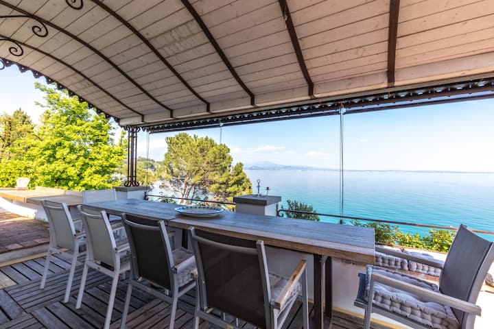 Mansarda In Villa Sul Lago - Manerba del Garda