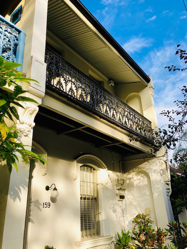 Camperdown Terrace - Sydney