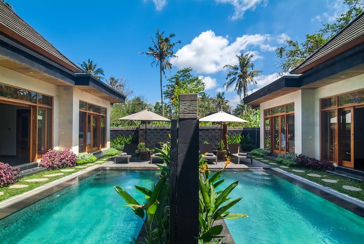 Tropical & Peaceful Villas With 2 X Private Pools - Ubud