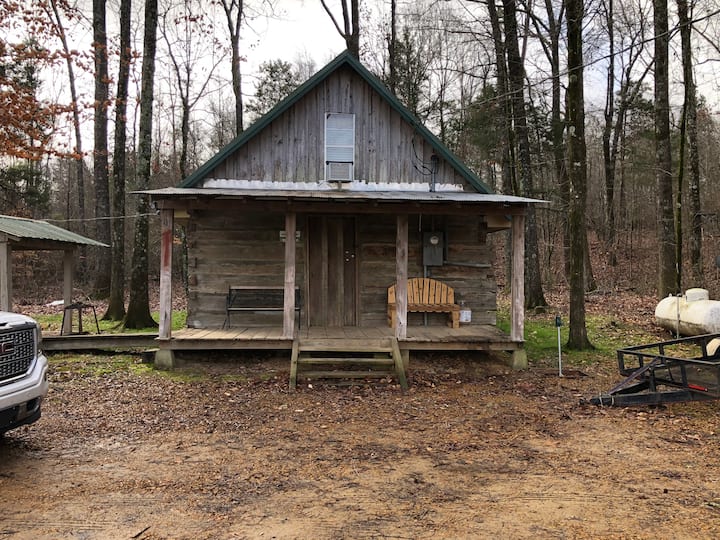 Redgrass Cabin - Hugh White State Park, Grenada