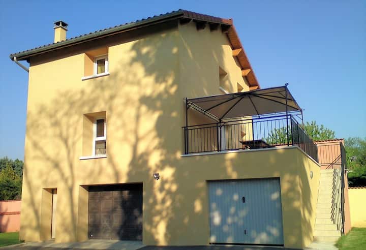 Gîte Le Figuier (6 à 8 Personnes) - Meyzieu