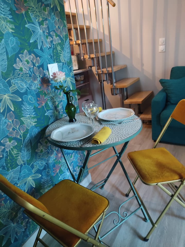 Studio Des Anges En Beaujolais - Belleville, France