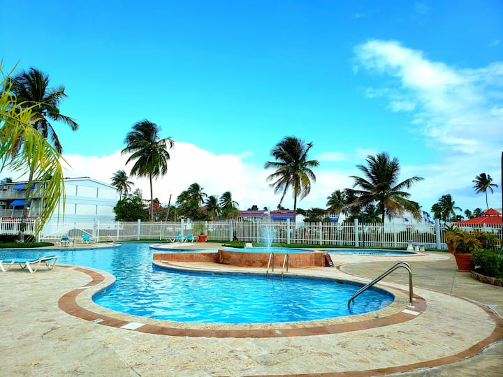 Beachfront Villa, 3min Walk To Pool, Lake, Parks. - Dorado