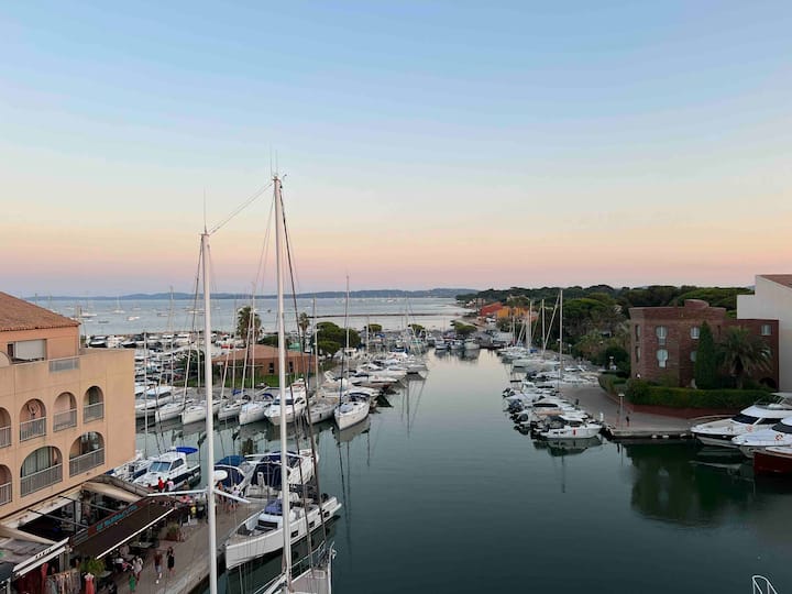 Superbe Appartement Vue Mer Avec Place De Parking - Hyères