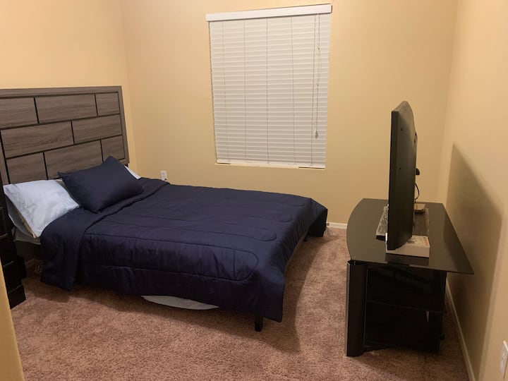 Beautiful Townhome - Litchfield Park, AZ