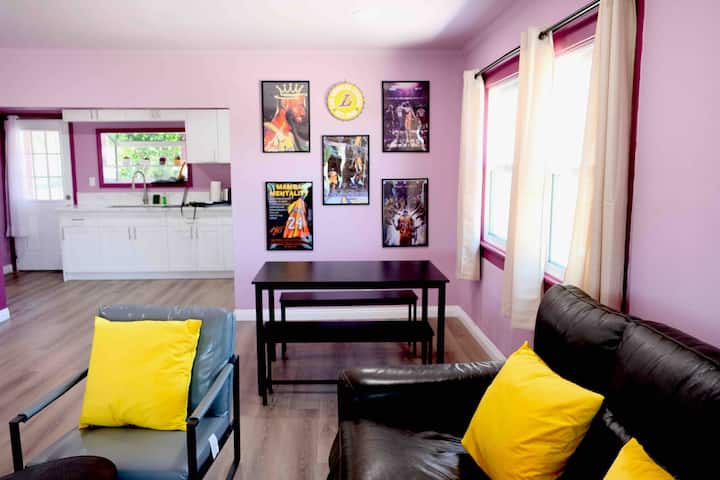 Ultimate Lakers Fan Retreat In Monterey Park - San Marino, CA