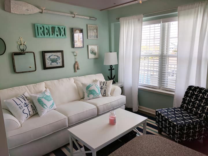 Newly Remodeled Bright, Beachy Condo! - Avalon, NJ