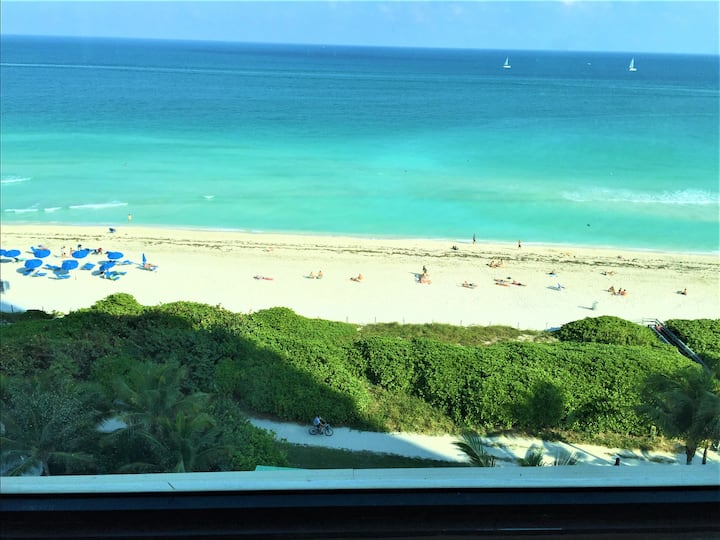 Oceaview85 Kitchen  Wi-fi Huge Pool - Miami Beach, FL