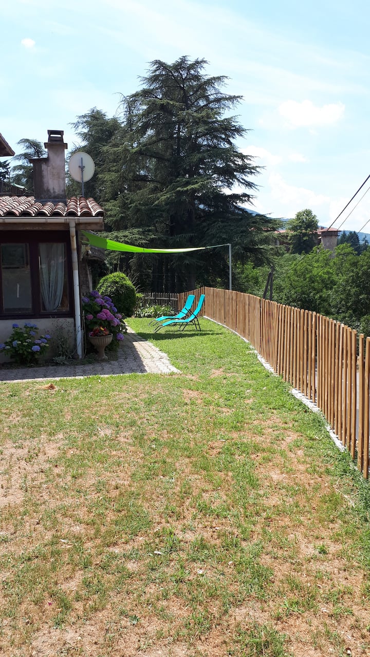 Gîte Calme Avec Belle Vue, Proche De La Dolce Via - Ardèche