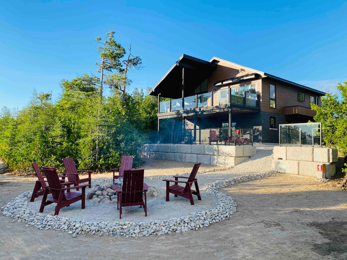 Oliphant Vacation Rentals & Homes - Ontario, Canada | Airbnb