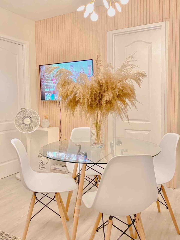 Chic And Cozy 2 Br Unit W/ & Netflix & Disney+ - Taytay