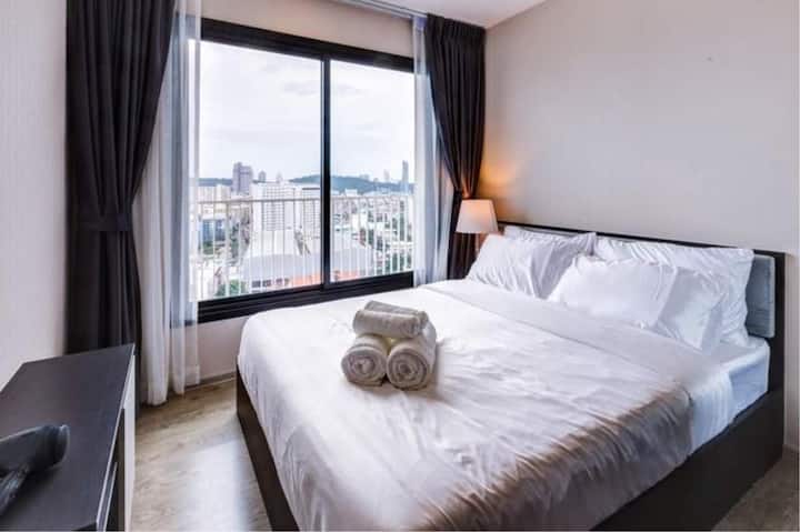 The Base Seaview 2bdr Pattaya - Pattaya