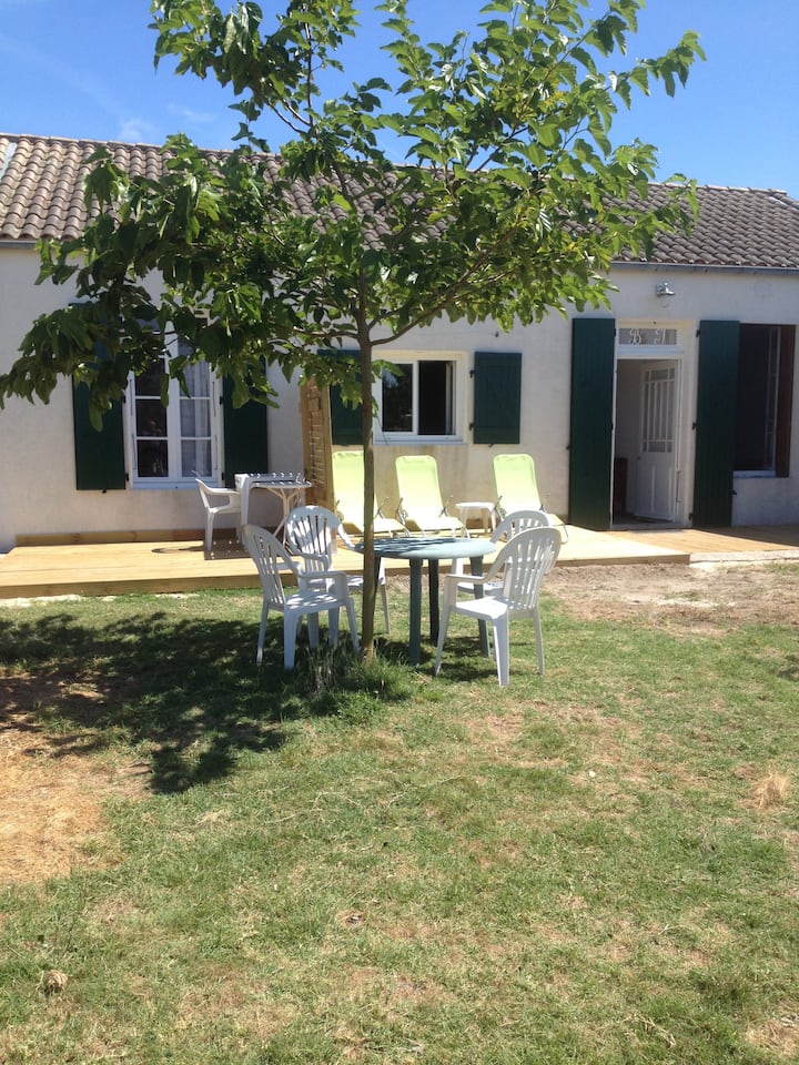 Appart Dans Maison Typique Oléronaise +Jardin - Île d'Oléron