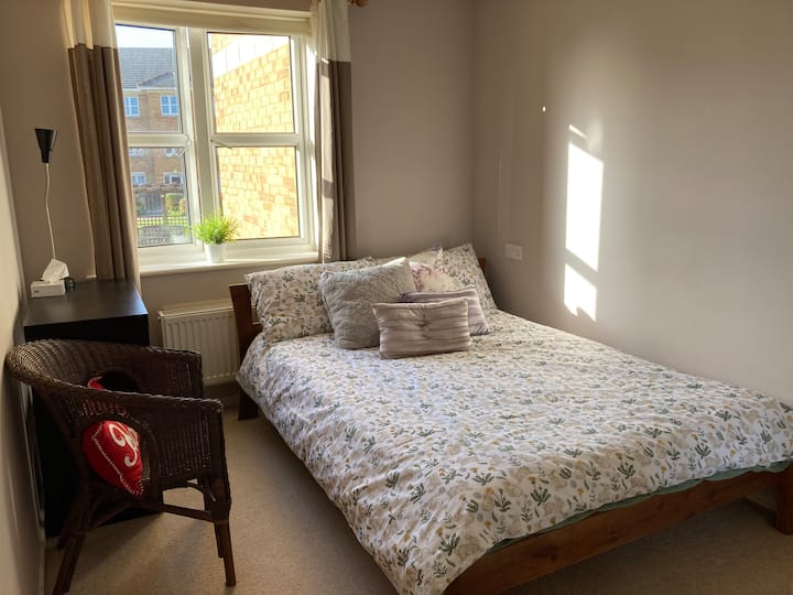 Warm & Welcoming Double Bedroom In The City Centre - Southampton