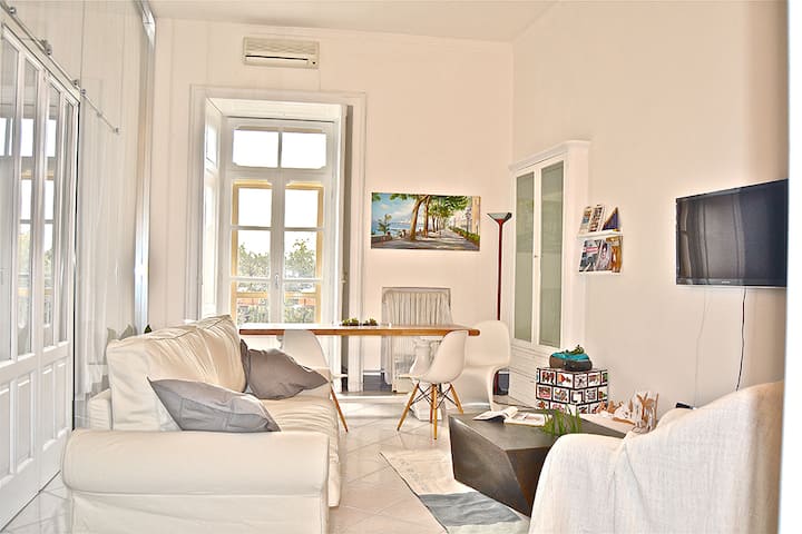 Wonderful Apartment In Salerno Near The Sea - Easy Connection To Naples - Vietri sul Mare