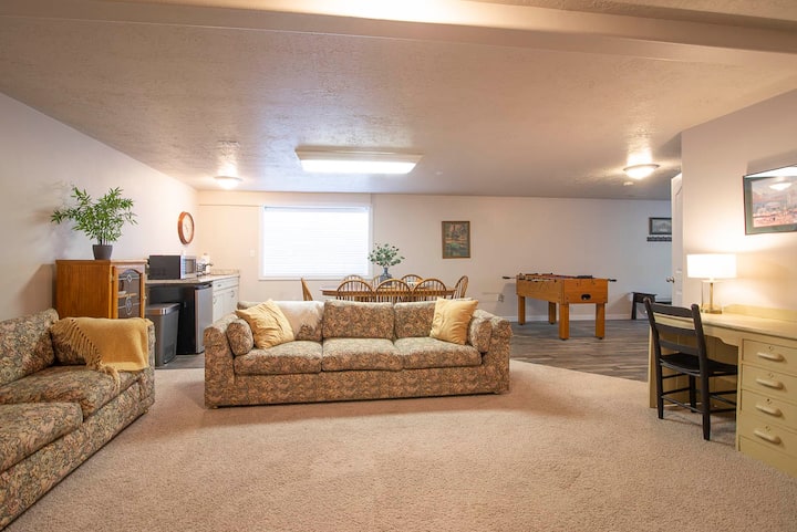 Spacious 3 Br Comfortable For Up To 10 Beautiful - Highland, UT