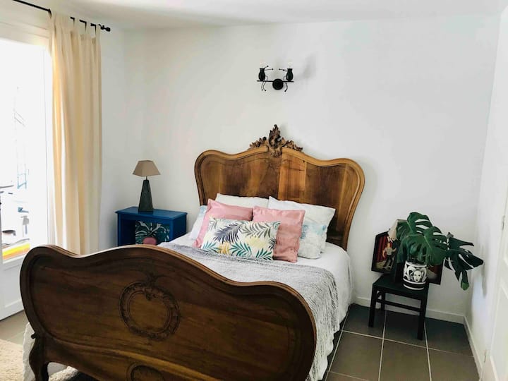 Chambre, Salle De Bain, Piscine Et Entrée Privée - Lunel