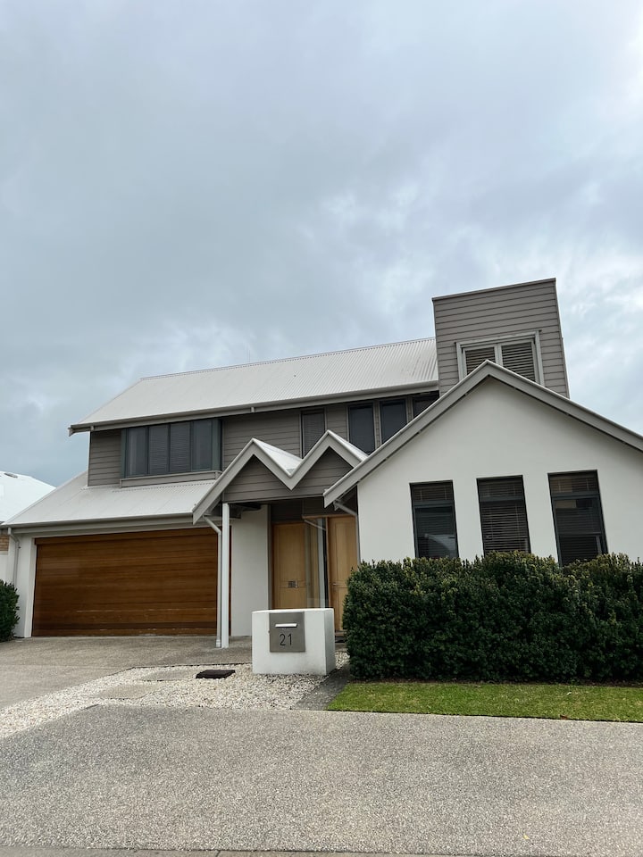 Middleton Beach Luxury Apt 21 - Albany