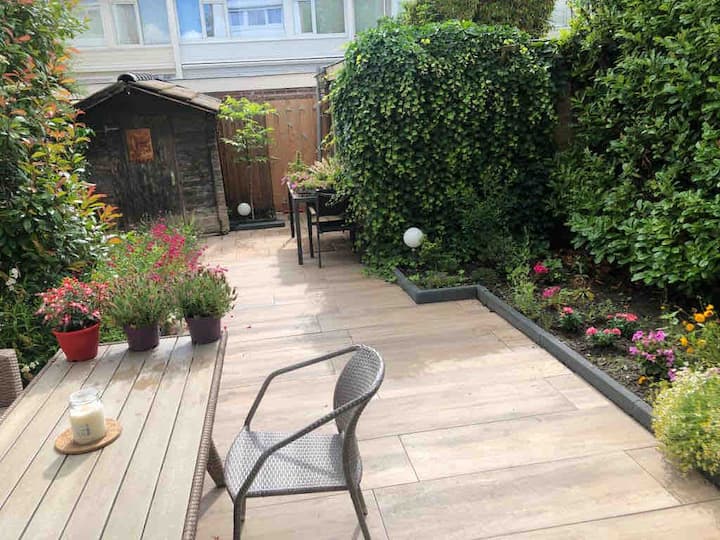 Spacious 4br Home W/garden - 15 Min From Amsterdam - Amstelveen