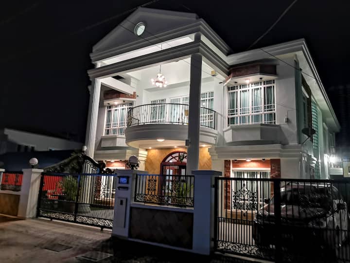 Su Casa Cosy Mediterranean Villa /Bungalow 11br Kl - Kuala Lumpur