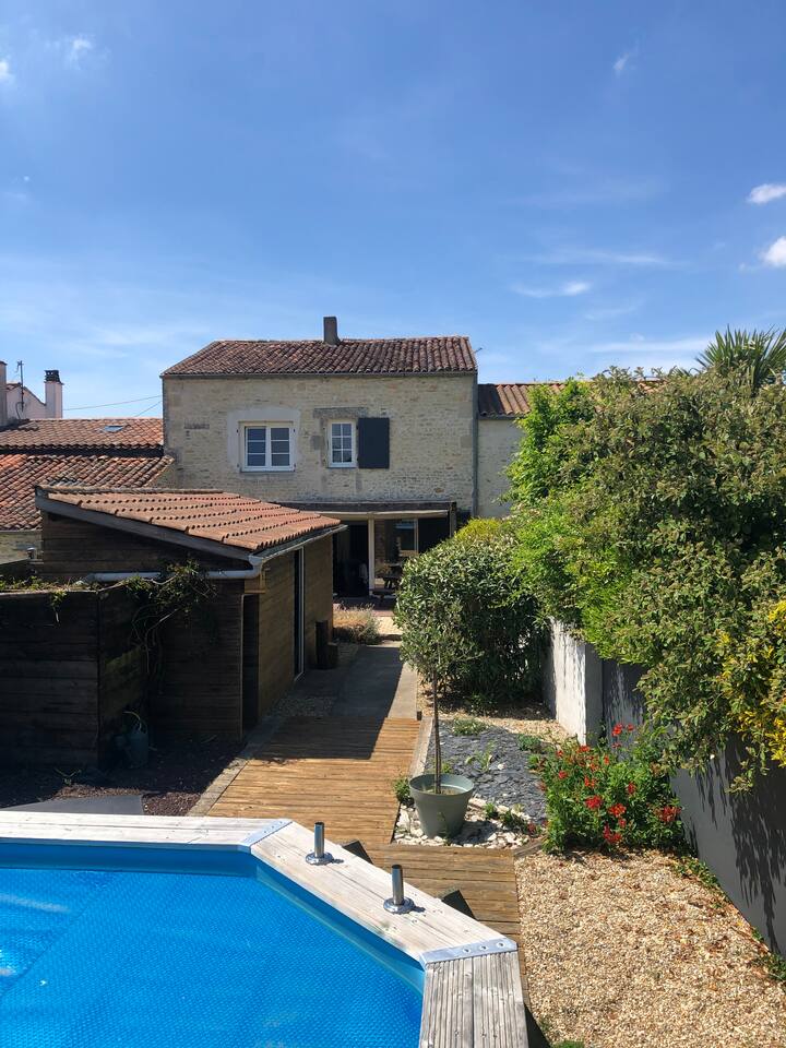 Maison Charentaise Calme - 4pers - 15min De La Mer - Charente-Maritime
