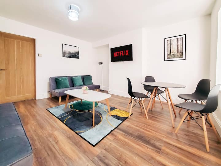 *Spacious 3 Bedroom Home*- Nec, Utilita Arena, Bhx - Birmingham
