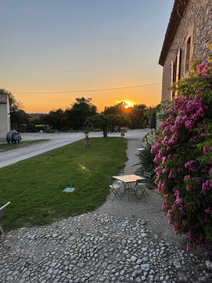 Maison Du Berger - Vignoble Château Barbebelle - Rognes