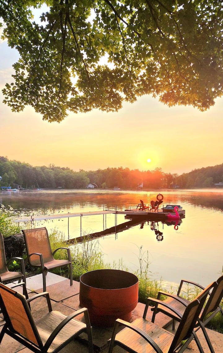 Lakefront Beautiful Cottage In Kawartha Lakes - Kawartha Lakes