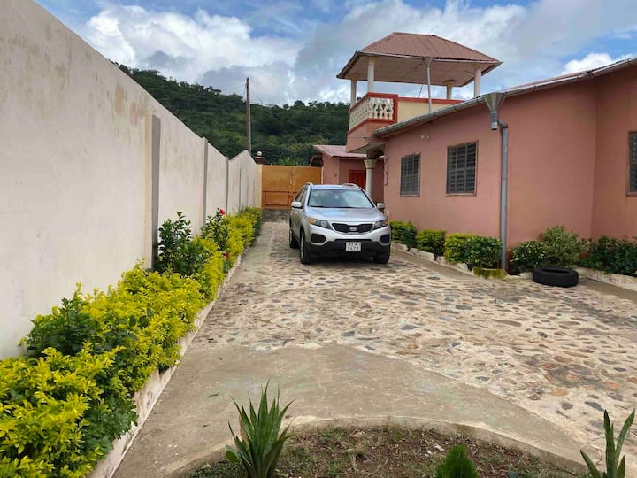 Savalou : Villa La Venance, Chez Zibraza - Benin
