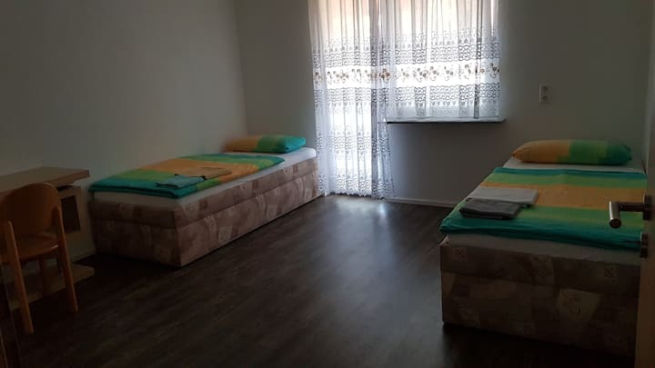 Zeit-/, Ferien-/pendler-/ Monteuere-/wohnung - Plochingen