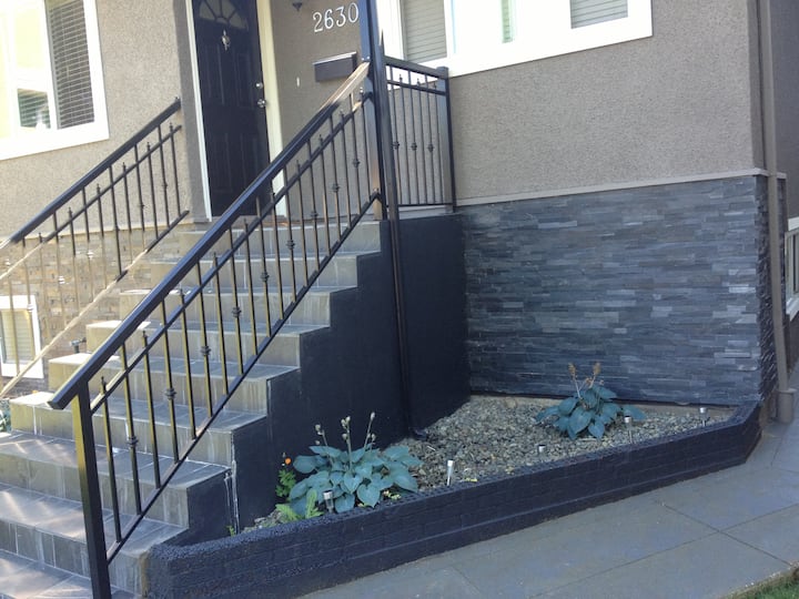 Clean & Cozy: 2 Bedroom Suite -10 Min From Dt Van - Vancouver
