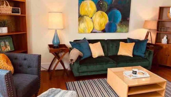 Cleveland Park Bright 2br Apt Blocks From Downtown - Shenandoah University, Winchester