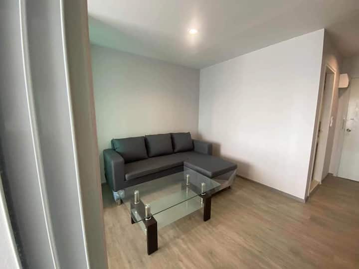 乍都周末市场(含水电网费) - Bangkok