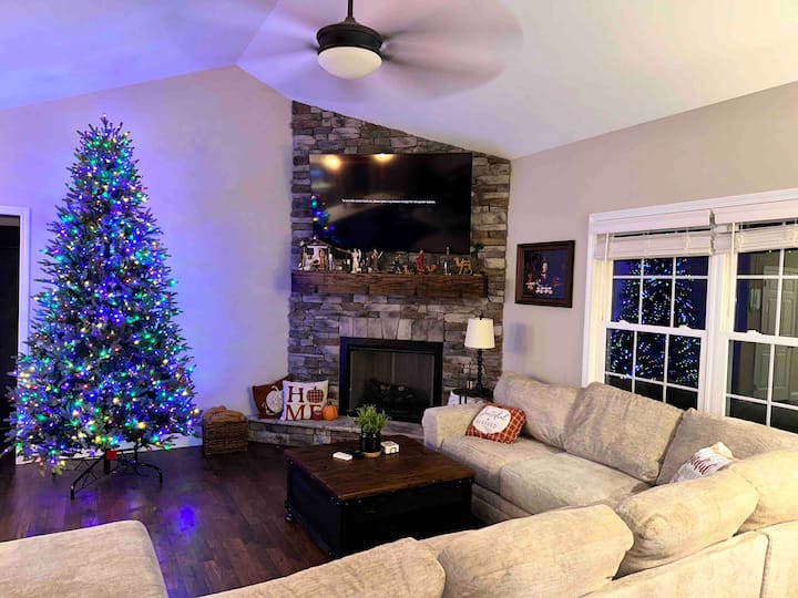 The Homiest Home With A Tn View - Fort Patrick Henry Lake, TN