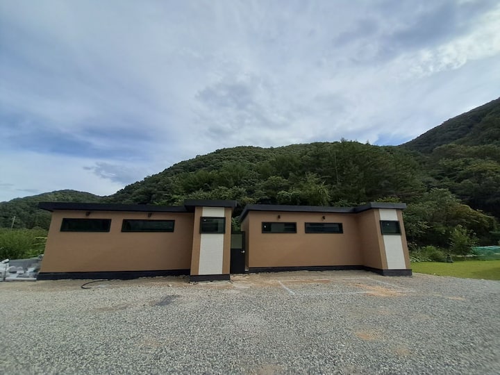 장태산.힐링타임펜션.나온실01066972500 - Daejeon