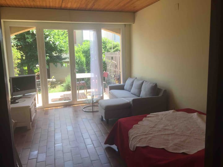 Appartement Independant Dans Villa Avec Piscine - Orange