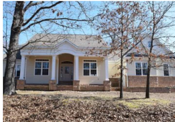 Table Rock Lake Shell Knob Vacation Home - Shell Knob, MO