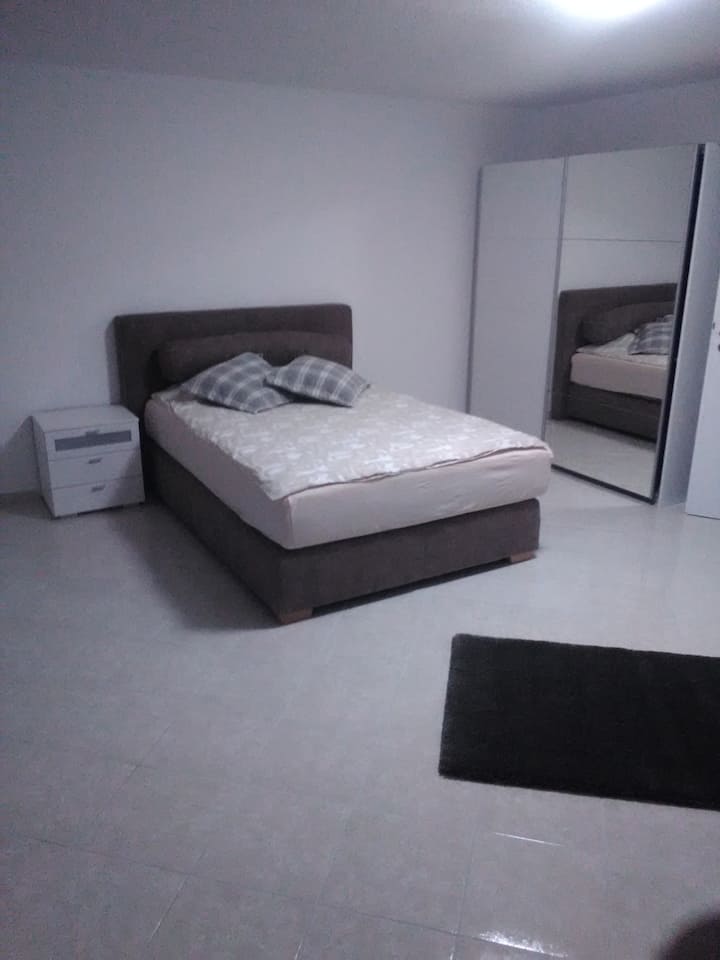 Schönes Zimmer In Walldorf - Hockenheim