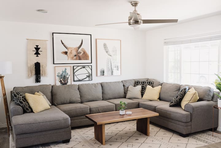 Newly Renovated Home In Popular Tempe! - Tempe, AZ