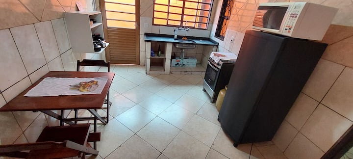 Quarto Com Banheiro - Jaú