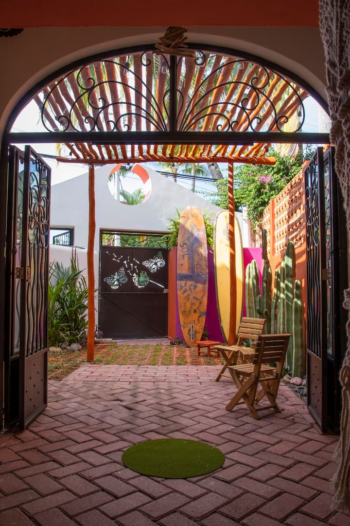 El Jardin - Private Patio Garden - Sayulita