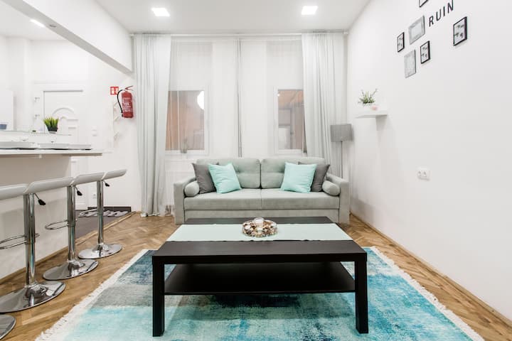 K21 Budapest 3 Br Apartment- Only Adults - Budapest
